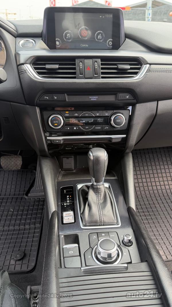 Black Mazda 6 2017 in Tallinn, with an engine capacity of 2.00 L and mileage of 91 thousand km for 16000 €, photo 9 on AUTOMOTO.COM.LV