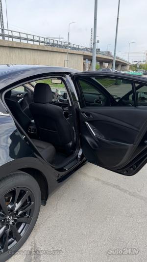 Melns Mazda 6 2017 Tallina, ar dzinēja tilpumu 2.00 L un nobraukumu 91 tūkst. km par 16000 €, foto 21 vietnē AUTOMOTO.COM.LV