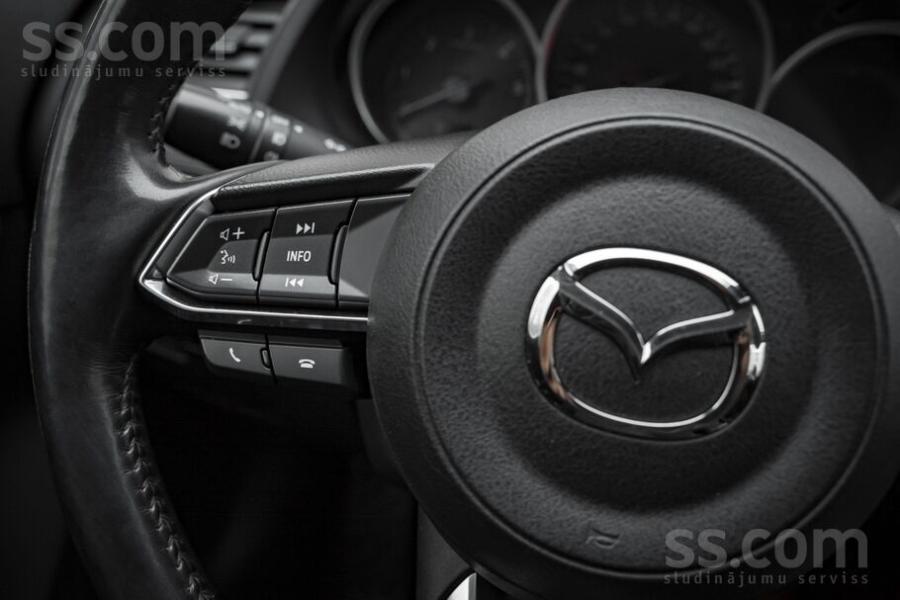 Melns Mazda 6 2017 Rīga, ar dzinēja tilpumu 2.20 L un nobraukumu 211 tūkst. km par 9550 €, foto 17 vietnē AUTOMOTO.COM.LV