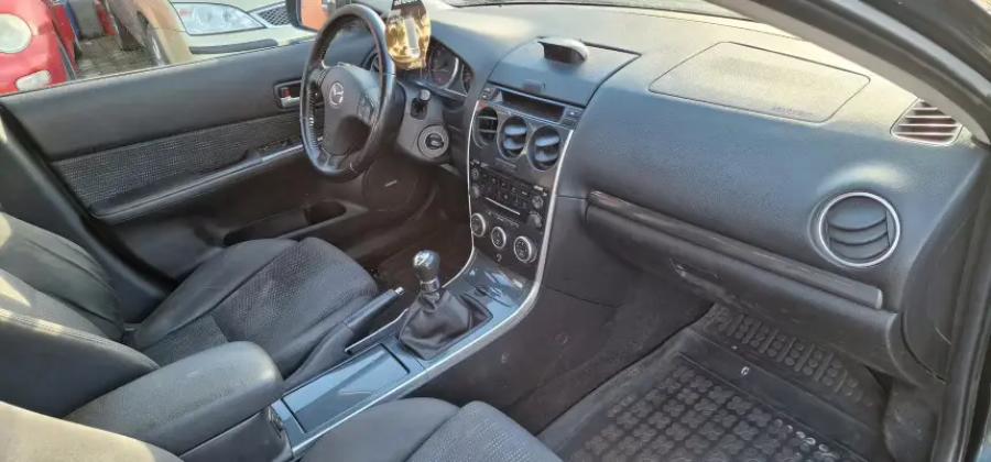 Black Mazda 6 2006 in Valmiera, with an engine capacity of 2.30 L and mileage of 235 thousand km for 1100 €, photo 9 on AUTOMOTO.COM.LV