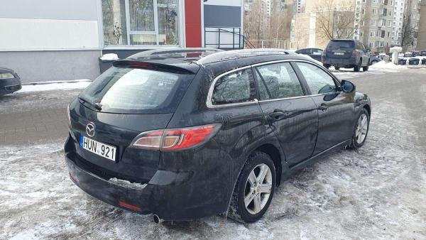 Melns Mazda 6 2008 Viļņa, ar dzinēja tilpumu 2.00 L un nobraukumu 350 tūkst. km par 950 €, foto 5 vietnē AUTOMOTO.COM.LV