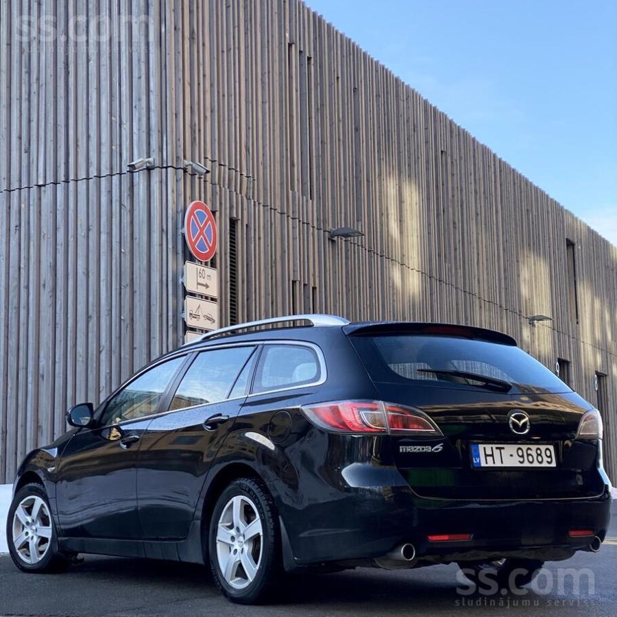 Black Mazda 6 2008 in Jelgava, with an engine capacity of 2.00 L and mileage of 257 thousand km for 500 €, photo 7 on AUTOMOTO.COM.LV