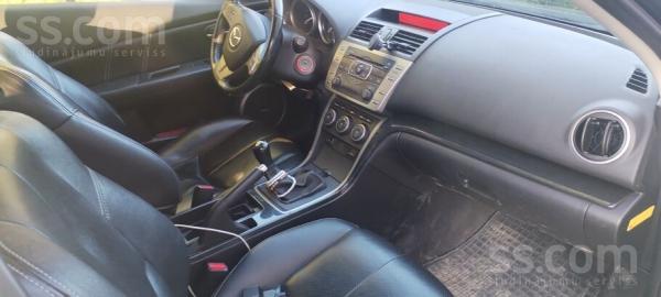 Melns Mazda 6 2008 Gulbene, ar dzinēja tilpumu 2.00 L un nobraukumu 282 tūkst. km par 1200 €, foto 6 vietnē AUTOMOTO.COM.LV