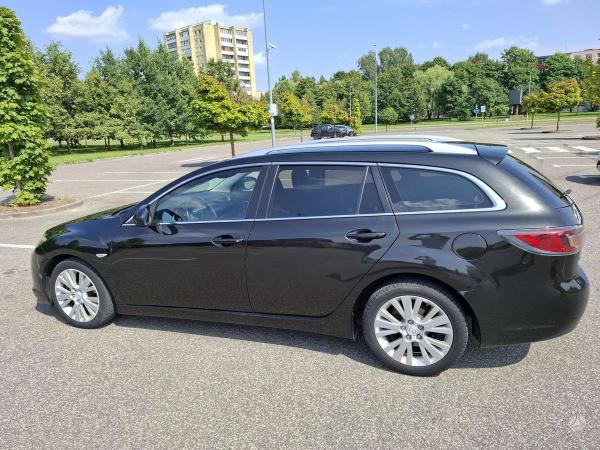 Melns Mazda 6 2008 Panevēža, ar dzinēja tilpumu 2.00 L un nobraukumu 307 tūkst. km par 2200 €, foto 3 vietnē AUTOMOTO.COM.LV