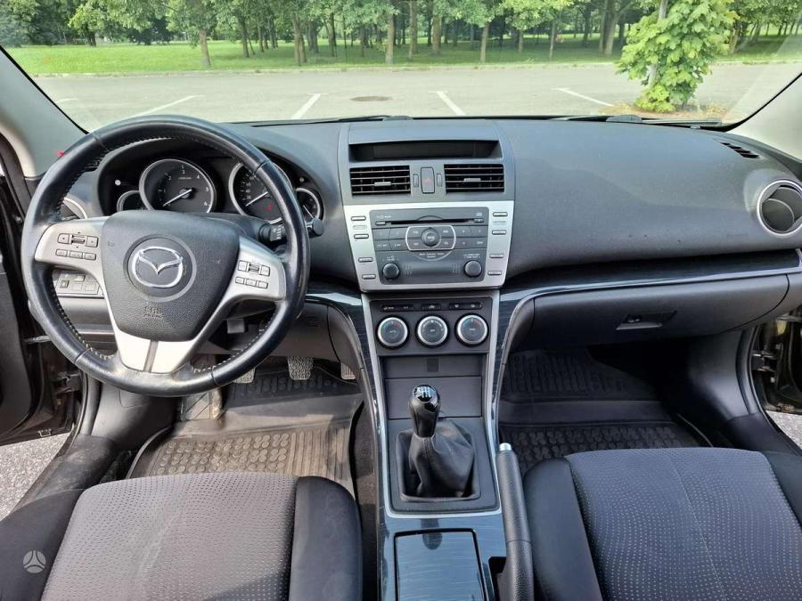 Black Mazda 6 2008 in Panevezys, with an engine capacity of 2.00 L and mileage of 307 thousand km for 2200 €, photo 10 on AUTOMOTO.COM.LV