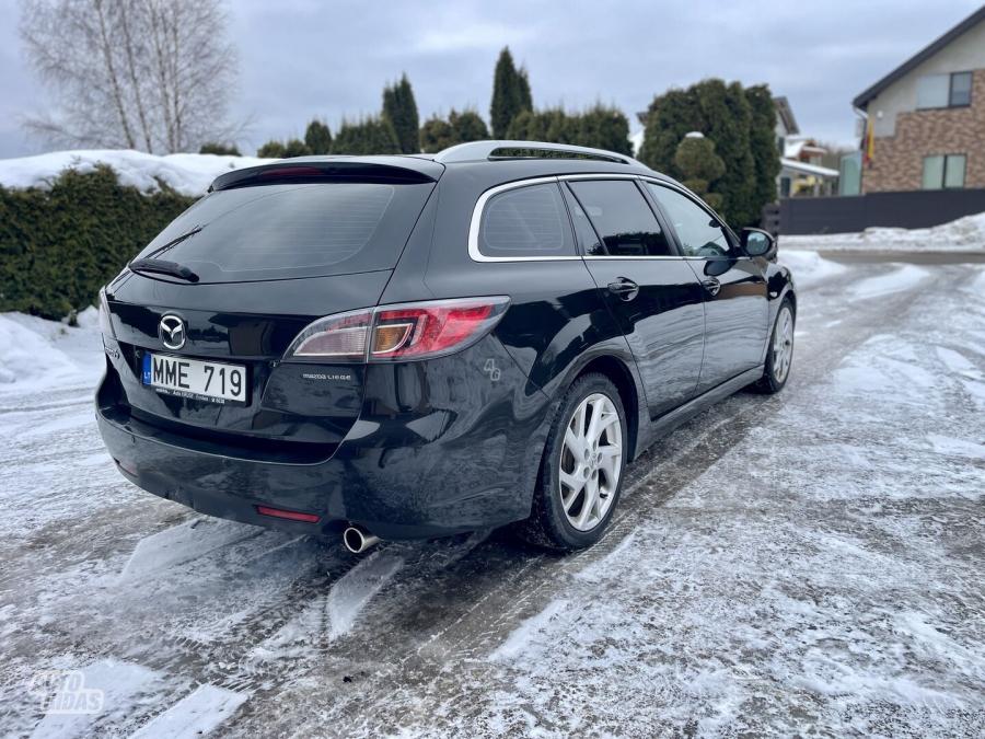 Black Mazda 6 2009 in Vilnius, with an engine capacity of 2.00 L and mileage of 290 thousand km for 2900 €, photo 2 on AUTOMOTO.COM.LV