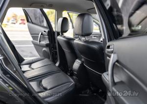Black Mazda 6 2009 in Tallinn, with an engine capacity of 2.00 L and mileage of 348 thousand km for 2998 €, photo 12 on AUTOMOTO.COM.LV