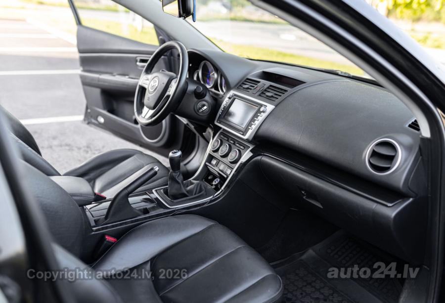Black Mazda 6 2009 in Tallinn, with an engine capacity of 2.00 L and mileage of 348 thousand km for 2998 €, photo 18 on AUTOMOTO.COM.LV
