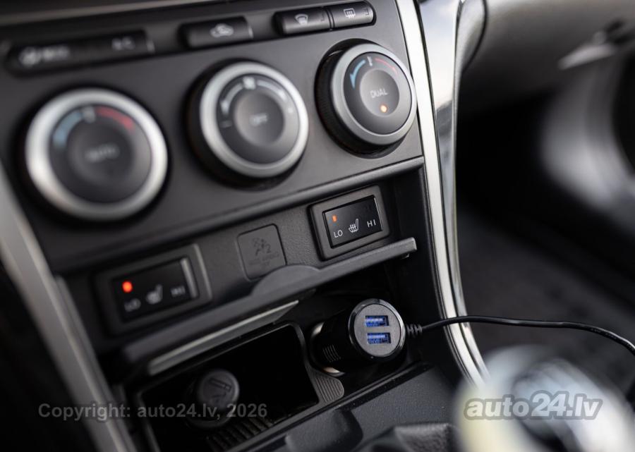 Black Mazda 6 2009 in Tallinn, with an engine capacity of 2.00 L and mileage of 348 thousand km for 2998 €, photo 21 on AUTOMOTO.COM.LV