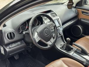 Melns Mazda 6 2009 Viļņa, ar dzinēja tilpumu 2.00 L un nobraukumu 309 tūkst. km par 1000 €, foto 8 vietnē AUTOMOTO.COM.LV