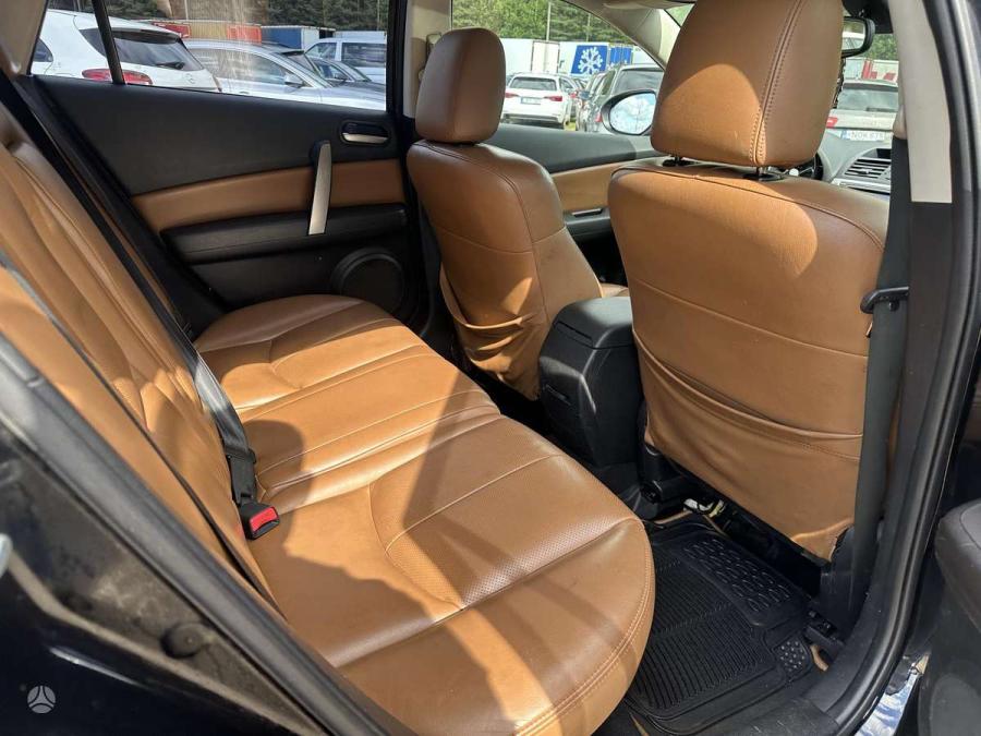 Melns Mazda 6 2009 Viļņa, ar dzinēja tilpumu 2.00 L un nobraukumu 309 tūkst. km par 1000 €, foto 11 vietnē AUTOMOTO.COM.LV