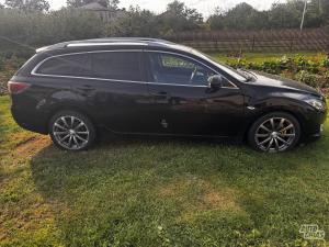 Black Mazda 6 2009 in Siauliai, with an engine capacity of 2.20 L and mileage of 284 thousand km for 950 €, photo 3 on AUTOMOTO.COM.LV