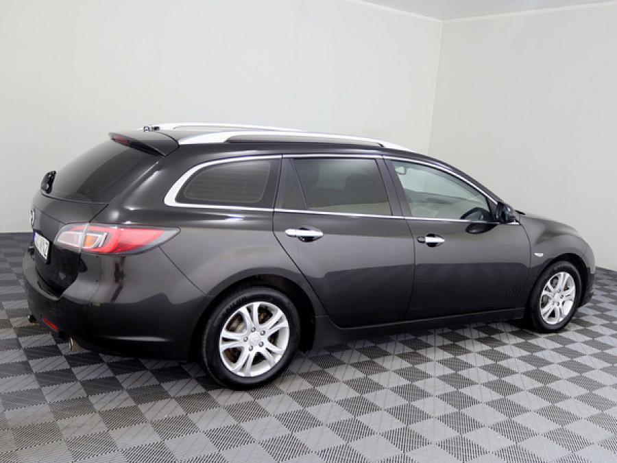 Black Mazda 6 2009 in Tallinn, with an engine capacity of 2.00 L and mileage of 349 thousand km for 1499 €, photo 4 on AUTOMOTO.COM.LV