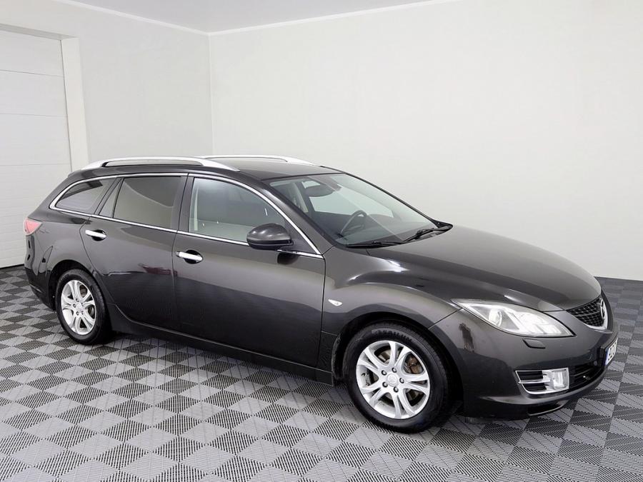 Black Mazda 6 2009 in Tallinn, with an engine capacity of 2.00 L and mileage of 349 thousand km for 1499 €, photo 9 on AUTOMOTO.COM.LV