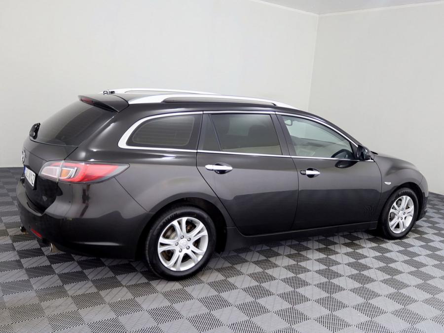 Black Mazda 6 2009 in Tallinn, with an engine capacity of 2.00 L and mileage of 349 thousand km for 1499 €, photo 11 on AUTOMOTO.COM.LV