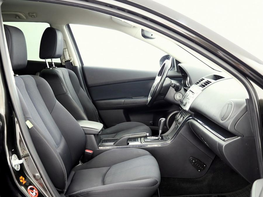 Black Mazda 6 2009 in Tallinn, with an engine capacity of 2.00 L and mileage of 349 thousand km for 1499 €, photo 14 on AUTOMOTO.COM.LV