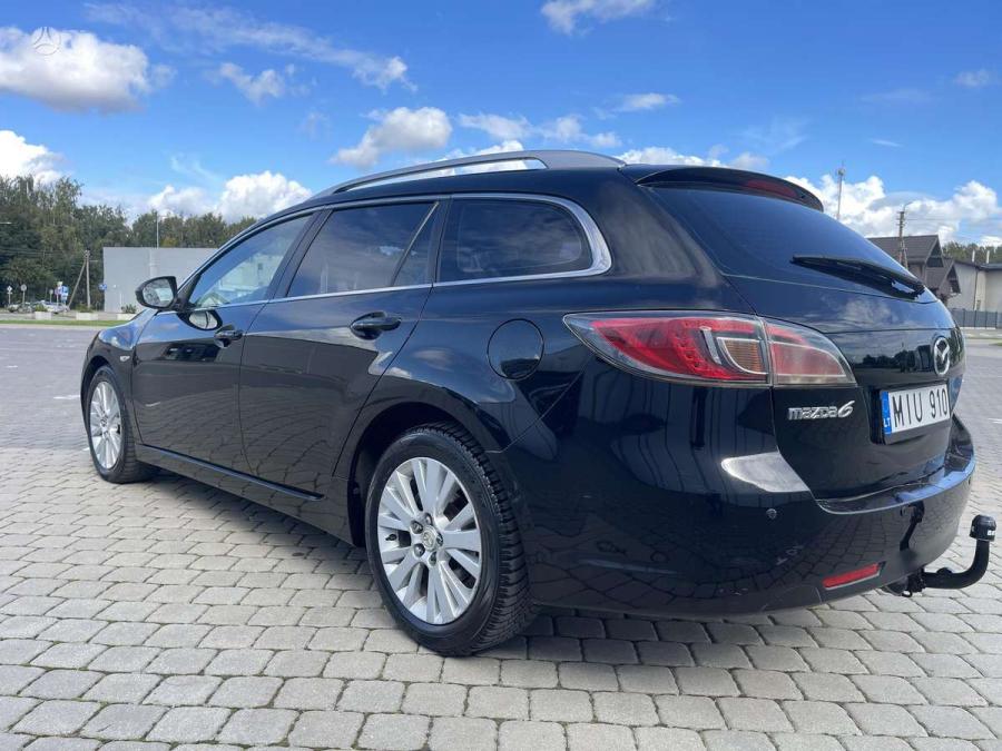 Melns Mazda 6 2009 Viļņa, ar dzinēja tilpumu 2.00 L un nobraukumu 300 tūkst. km par 2250 €, foto 3 vietnē AUTOMOTO.COM.LV