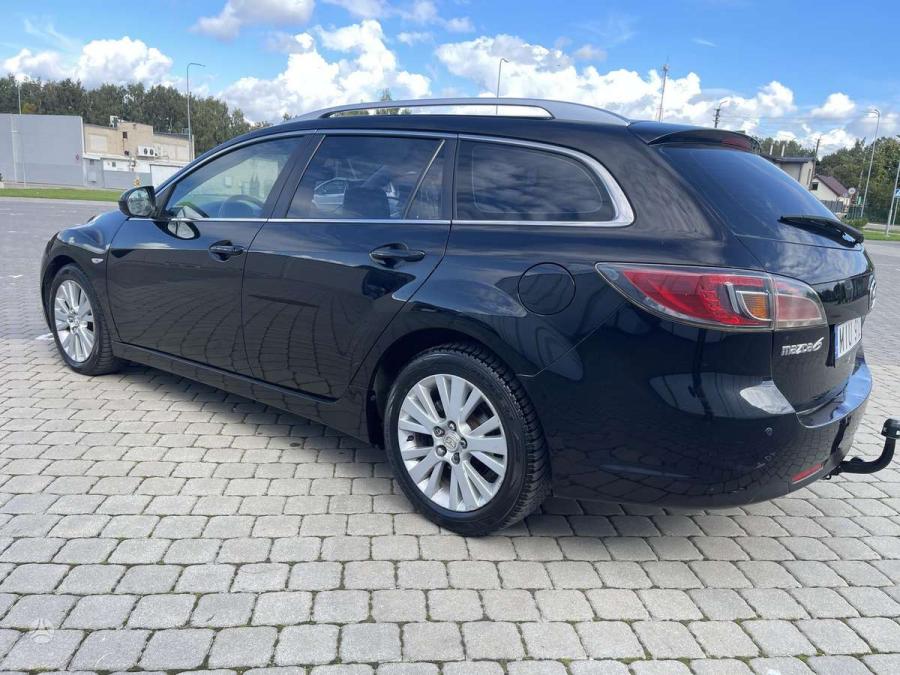 Melns Mazda 6 2009 Viļņa, ar dzinēja tilpumu 2.00 L un nobraukumu 300 tūkst. km par 2250 €, foto 4 vietnē AUTOMOTO.COM.LV
