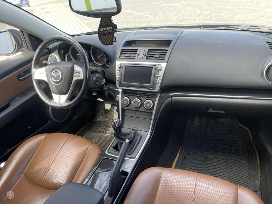 Melns Mazda 6 2009 Viļņa, ar dzinēja tilpumu 2.00 L un nobraukumu 300 tūkst. km par 2250 €, foto 29 vietnē AUTOMOTO.COM.LV