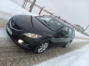 Black Mazda 6 2010 in Kretinga, with an engine capacity of 2.20 L and mileage of 353 thousand km for 2290 €, photo 6 on AUTOMOTO.COM.LV