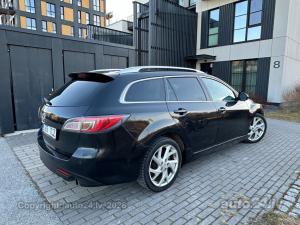 Black Mazda 6 2010 in Tartu, with an engine capacity of 2.20 L and mileage of 273 thousand km for 2999 €, photo 4 on AUTOMOTO.COM.LV