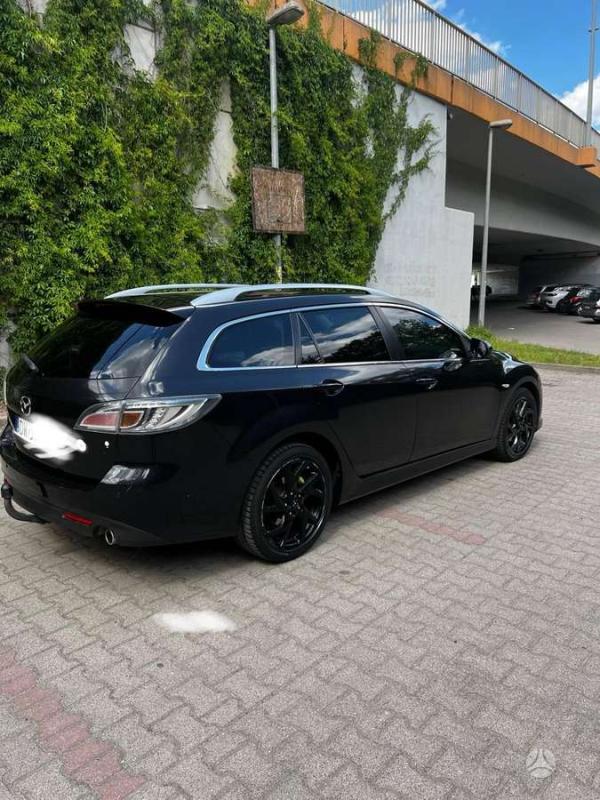 Melns Mazda 6 2010 Kauņa, ar dzinēja tilpumu 2.18 L un nobraukumu 296 tūkst. km par 2500 €, foto 10 vietnē AUTOMOTO.COM.LV