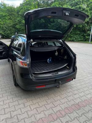 Black Mazda 6 2010 in Kaunas, with an engine capacity of 2.18 L and mileage of 296 thousand km for 2500 €, photo 12 on AUTOMOTO.COM.LV