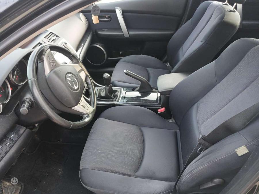 Melns Mazda 6 2010 Tauragė, ar dzinēja tilpumu 2.00 L un nobraukumu 333 tūkst. km par 2500 €, foto 9 vietnē AUTOMOTO.COM.LV