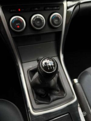Black Mazda 6 2010 in Vilnius, with an engine capacity of 2.00 L and mileage of 300 thousand km for 2450 €, photo 13 on AUTOMOTO.COM.LV