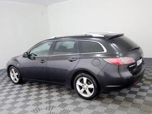 Black Mazda 6 2010 in Tallinn, with an engine capacity of 2.20 L and mileage of 334 thousand km for 1199 €, photo 5 on AUTOMOTO.COM.LV