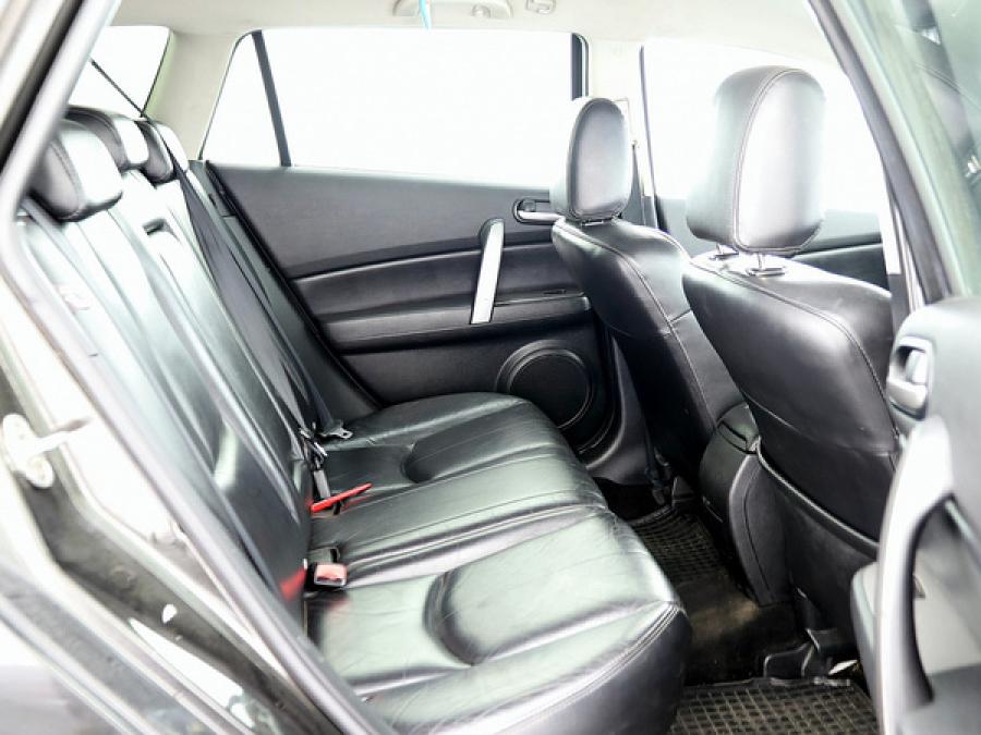 Black Mazda 6 2010 in Tallinn, with an engine capacity of 2.20 L and mileage of 334 thousand km for 1199 €, photo 8 on AUTOMOTO.COM.LV