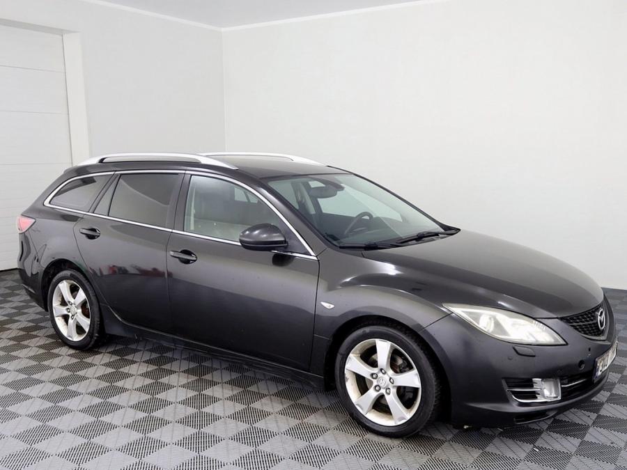 Black Mazda 6 2010 in Tallinn, with an engine capacity of 2.20 L and mileage of 334 thousand km for 1199 €, photo 10 on AUTOMOTO.COM.LV