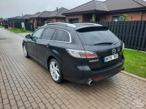 Melns Mazda 6 2010 Klaipėda, ar dzinēja tilpumu 2.20 L un nobraukumu 246 tūkst. km par 1990 €, foto 5 vietnē AUTOMOTO.COM.LV
