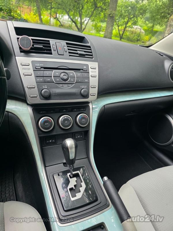 Black Mazda 6 2010 in Tallinn, with an engine capacity of 2.00 L and mileage of 186 thousand km for 3000 €, photo 10 on AUTOMOTO.COM.LV