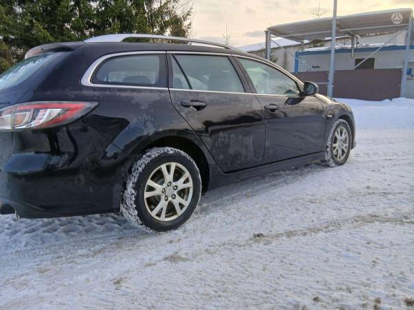 Black Mazda 6 2011 in Silale, with an engine capacity of 2.20 L and mileage of 24 thousand km for 2200 €, photo 5 on AUTOMOTO.COM.LV