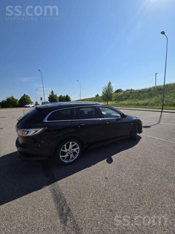 Black Mazda 6 2011 in Daugavpils, with an engine capacity of 2.20 L and mileage of 266 thousand km for 3500 €, photo 8 on AUTOMOTO.COM.LV