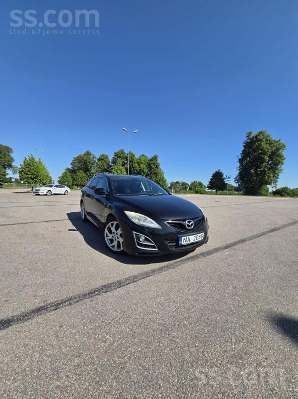 Black Mazda 6 2011 in Daugavpils, with an engine capacity of 2.20 L and mileage of 266 thousand km for 3500 €, photo 9 on AUTOMOTO.COM.LV