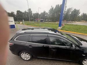 Black Mazda 6 2011 in Vilnius, with an engine capacity of 2.18 L and mileage of 394 thousand km for 3000 €, photo 12 on AUTOMOTO.COM.LV