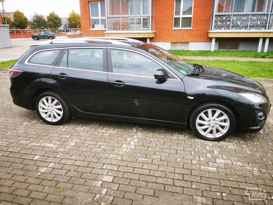 Black Mazda 6 2011 in Klaipeda, with an engine capacity of 2.20 L and mileage of 171 thousand km for 3390 €, photo 9 on AUTOMOTO.COM.LV