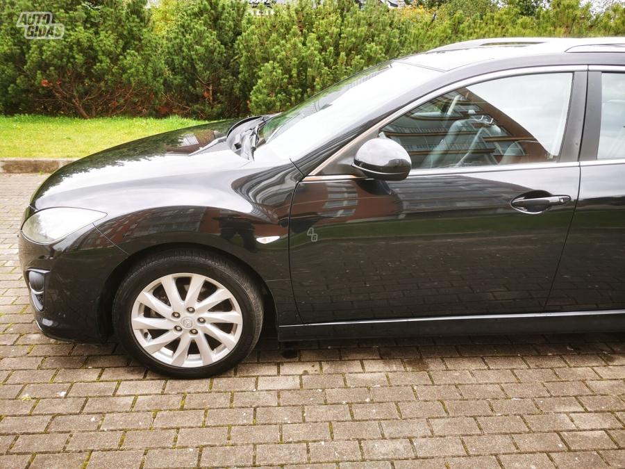 Black Mazda 6 2011 in Klaipeda, with an engine capacity of 2.20 L and mileage of 171 thousand km for 3390 €, photo 12 on AUTOMOTO.COM.LV
