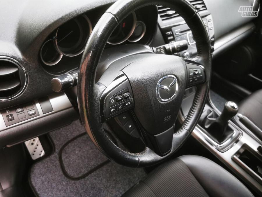 Black Mazda 6 2011 in Klaipeda, with an engine capacity of 2.20 L and mileage of 171 thousand km for 3390 €, photo 26 on AUTOMOTO.COM.LV