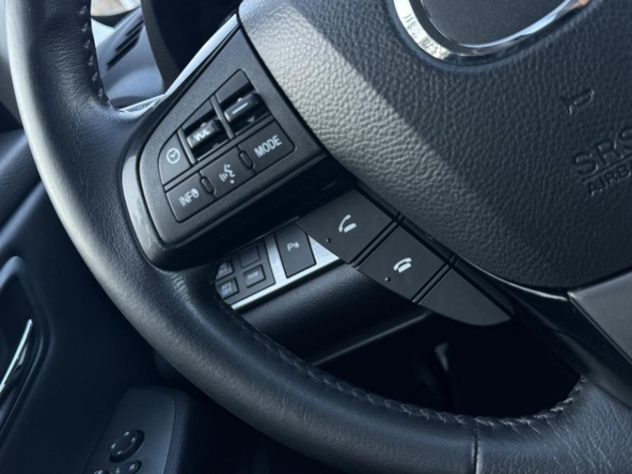 Black Mazda 6 2012 in Riga, with an engine capacity of 2.20 L and mileage of 255 thousand km for 4590 €, photo 24 on AUTOMOTO.COM.LV