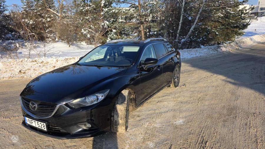 Black Mazda 6 2013 in Vilnius, with an engine capacity of 2.18 L and mileage of 255 thousand km for 5499 €, photo 1 on AUTOMOTO.COM.LV