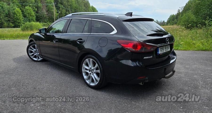 Black Mazda 6 2013 in Tallinn, with an engine capacity of 2.20 L and mileage of 360 thousand km for 2500 €, photo 3 on AUTOMOTO.COM.LV