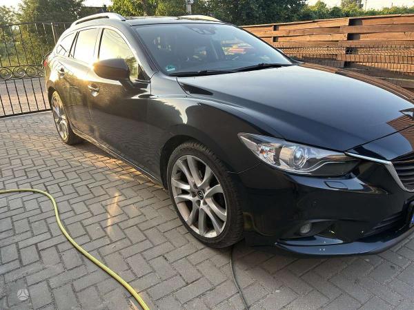 Black Mazda 6 2013 in Klaipeda, with an engine capacity of 2.18 L and mileage of 281 thousand km for 3200 €, photo 2 on AUTOMOTO.COM.LV