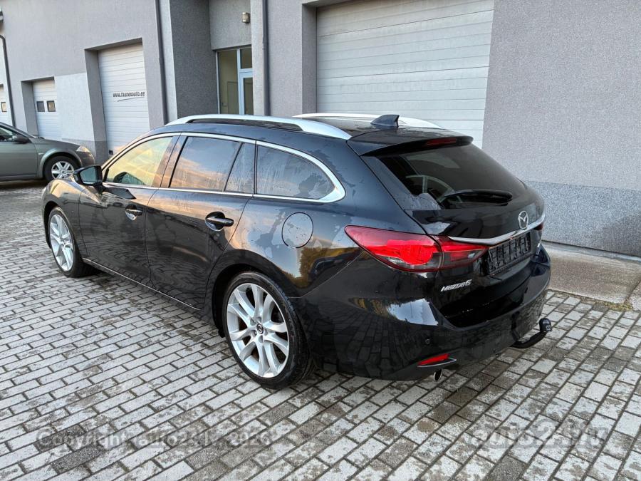 Black Mazda 6 2013 in Parnu, with an engine capacity of 2.20 L and mileage of 230 thousand km for 5750 €, photo 6 on AUTOMOTO.COM.LV
