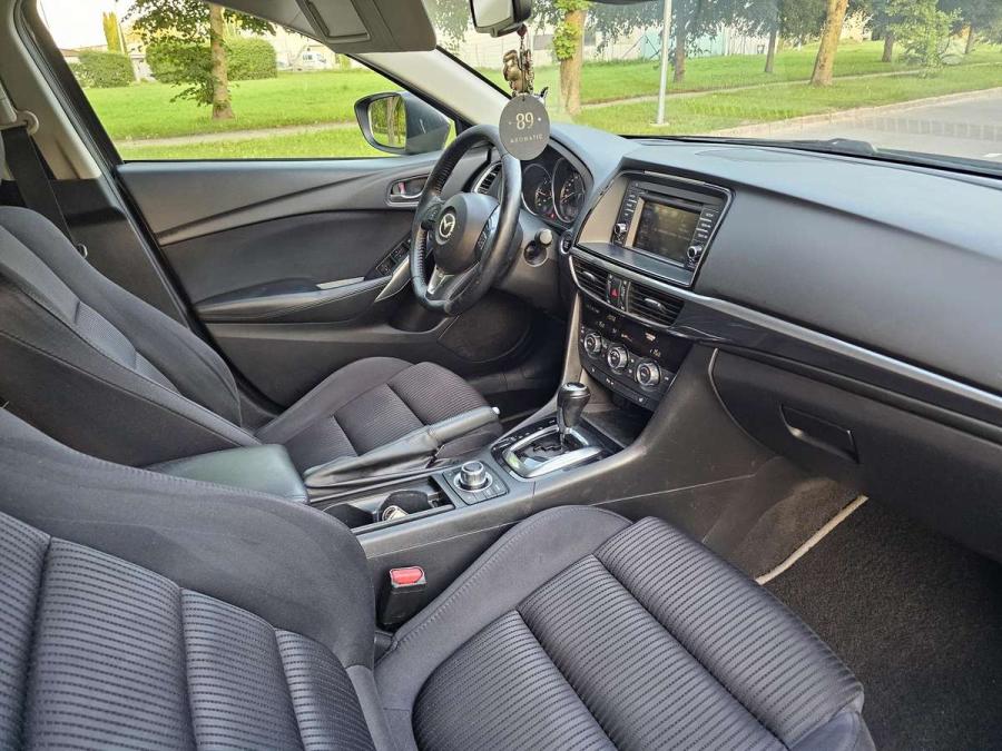 Black Mazda 6 2013 in Panevezys, with an engine capacity of 2.18 L and mileage of 218 thousand km for 5200 €, photo 10 on AUTOMOTO.COM.LV