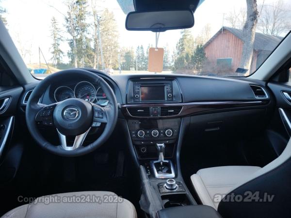 Black Mazda 6 2014 in Tallinn, with an engine capacity of 2.20 L and mileage of 318 thousand km for 6300 €, photo 7 on AUTOMOTO.COM.LV