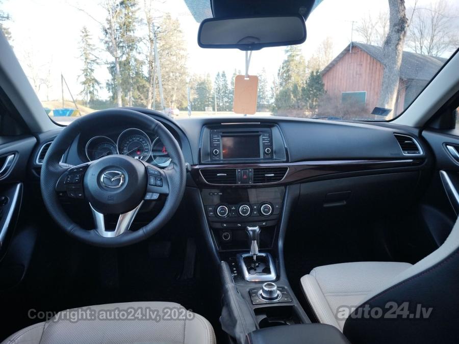 Black Mazda 6 2014 in Tallinn, with an engine capacity of 2.20 L and mileage of 318 thousand km for 6300 €, photo 8 on AUTOMOTO.COM.LV