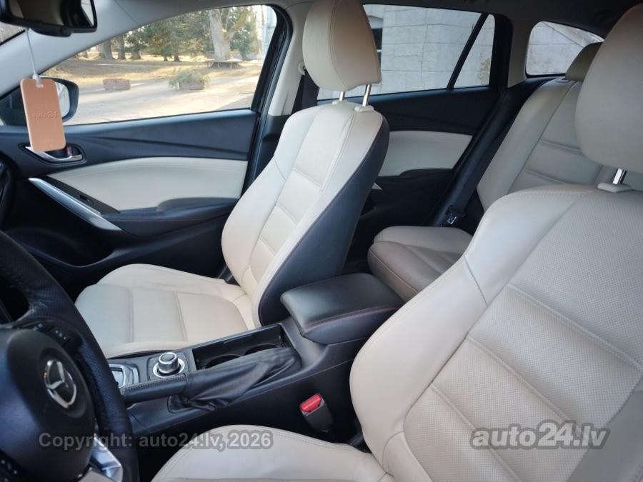 Black Mazda 6 2014 in Tallinn, with an engine capacity of 2.20 L and mileage of 318 thousand km for 6300 €, photo 11 on AUTOMOTO.COM.LV